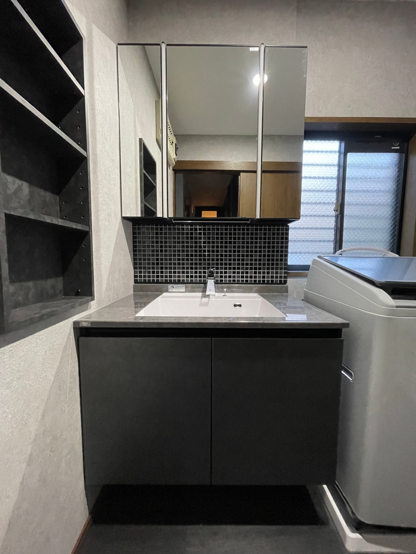 洗面【LIXIL】ﾙﾐｼｽ W900 | 桶庄＆みずまわり